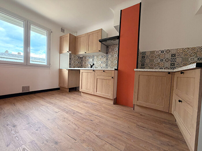 Angers, Deux-Croix, Banchais, Grand Pigeon : Maison 5 pièces à vendre