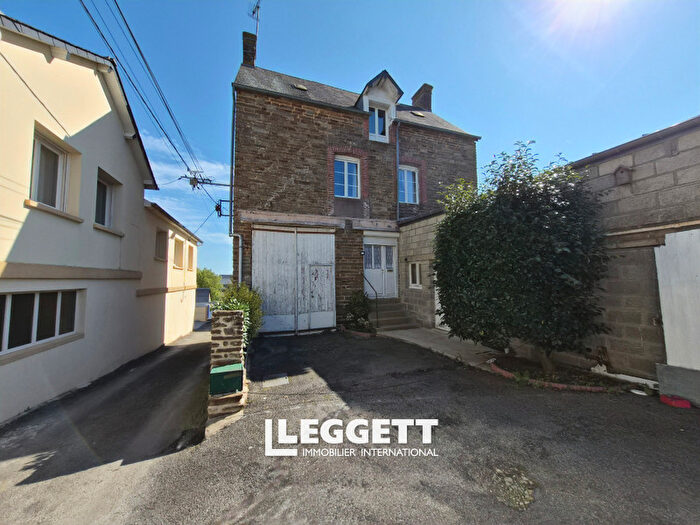 Maison à vendre - Fougerolles-du-Plessis - 4 pièces - 1 chambre