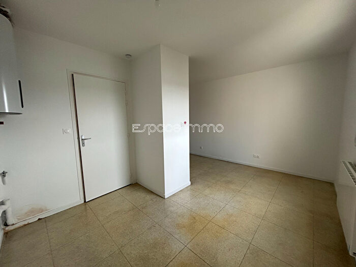 Le Grand-Quevilly, Le Bourg - Appartement 1 pièce à louer