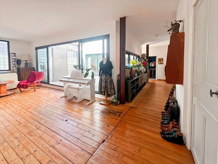 Appartement à vendre - Pau, Centre-ville - 5 pièces - 4 chambres