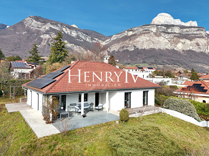 Maison à vendre - Bernin - 8 pièces - 6 chambres