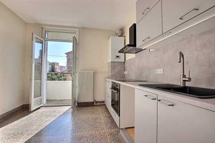 Clermont-Ferrand, Vallières, Sallins, Poncillon - Appartement 3 pièces à louer