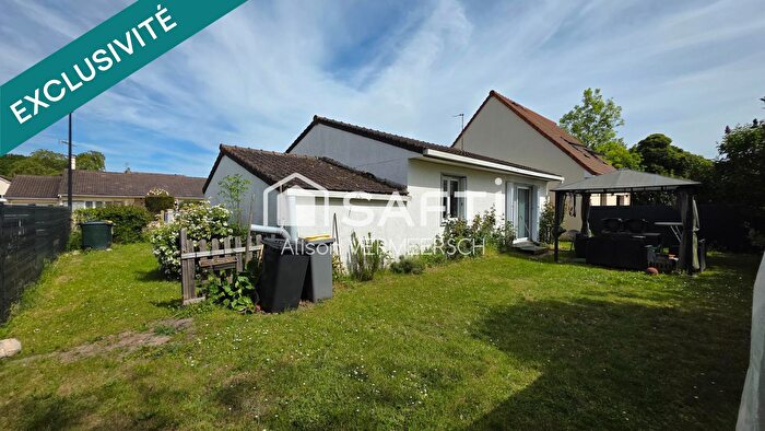 Limetz-Villez : Maison 3 pièces à vendre