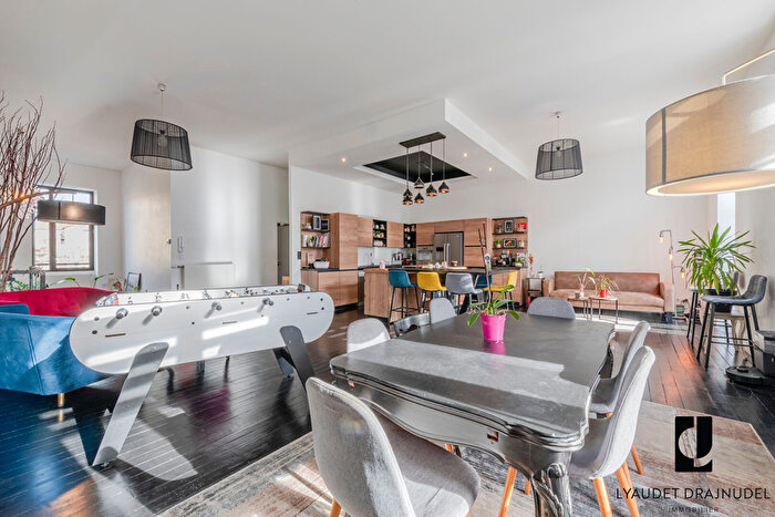 Maison à vendre - Roanne, Gare - 7 pièces - 5 chambres