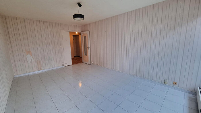 Appartement à vendre - Brunoy - 4 pièces - 2 chambres