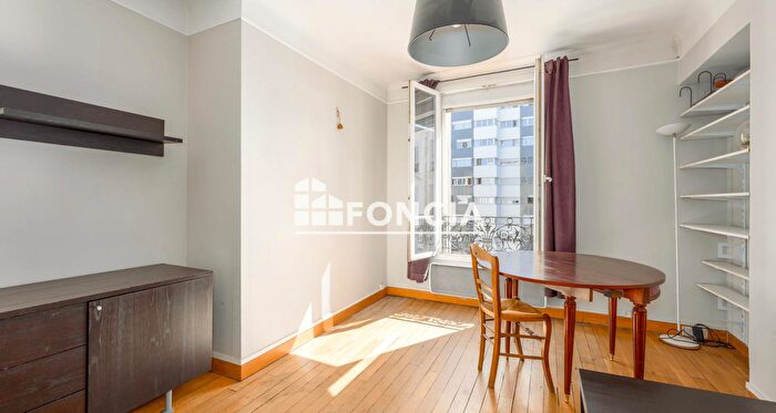 Appartement 2 pièces à vendre à Paris 15ème, Alleray, Procession
