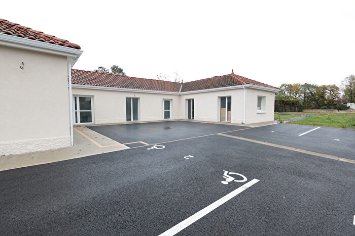 Maison à vendre - Montaigut-sur-Save - 6 pièces - 2 chambres