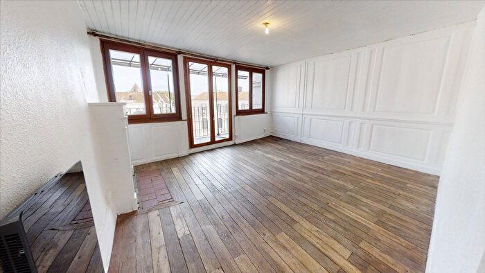 Appartement à louer - Centre, Chapelle des Buis, Besançon - 1 pièce