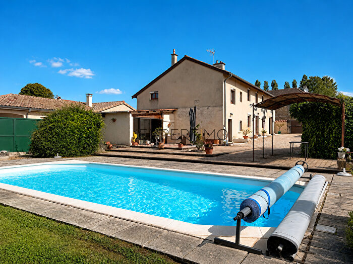Viré - Maison 6 pièces à vendre