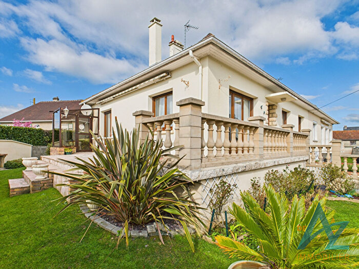 Maison à vendre - Lion-sur-Mer - 5 pièces - 3 chambres