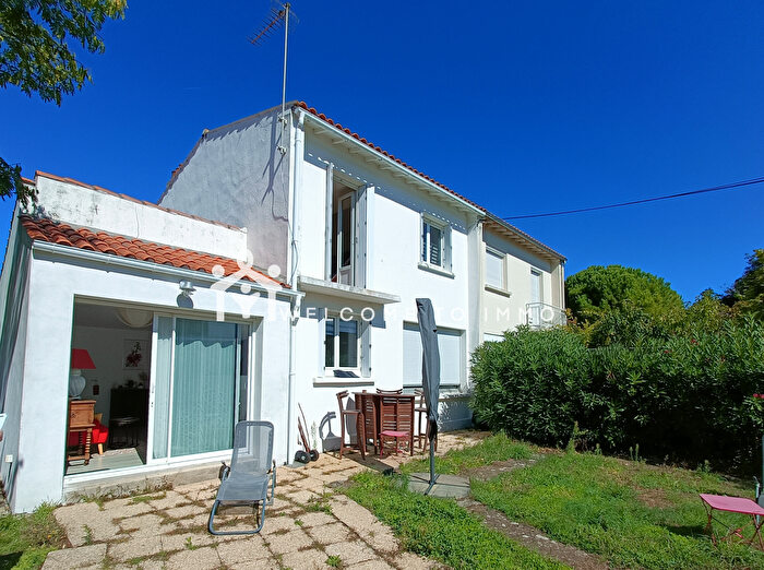 Maison 4 pièces à La Rochelle, Port Neuf, à vendre