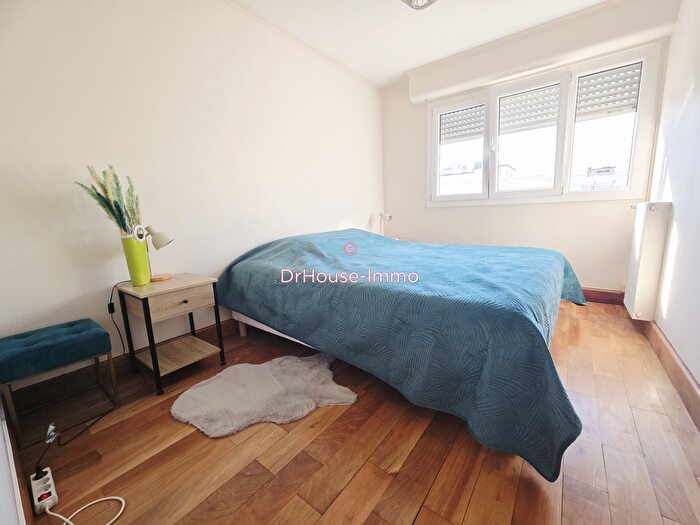 Asnières-sur-Seine, Gresillons, Voltaire - Appartement 5 pièces à vendre