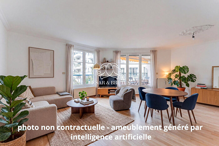 Appartement à vendre - Lyon e , Guillotière - 5 pièces - 3 chambres