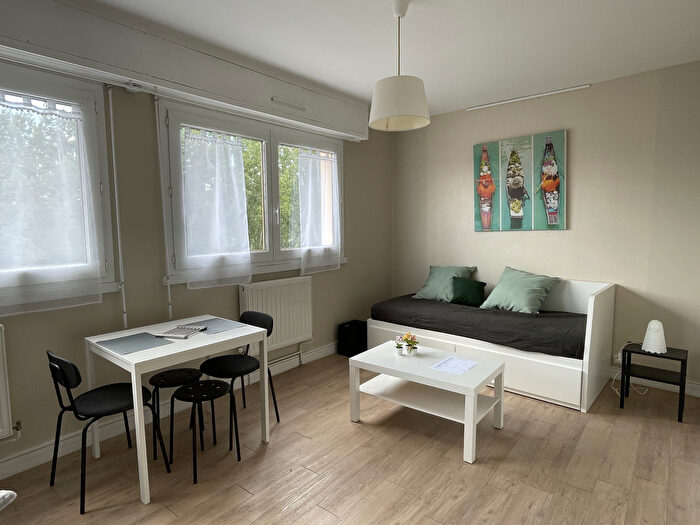 Appartement 1 pièce à louer à Bourges, Centre-ville, Charlet, Lahitolle, Pignoux, Sembat