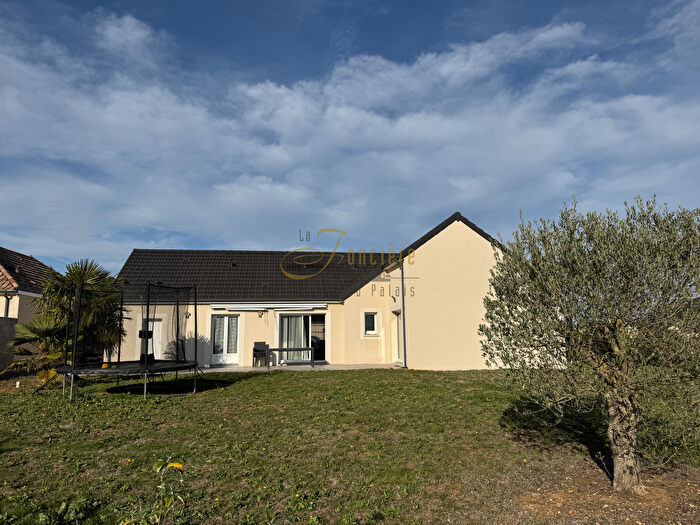 Maison à vendre - Saint-Germain-du-Puy - 6 pièces - 4 chambres