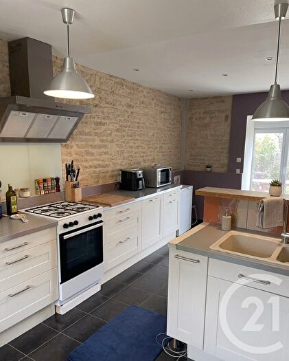 Maison à vendre - Rully - 5 pièces - 6 chambres