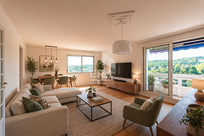 Appartement 4 pièces à vendre à Sainte-Foy-lès-Lyon, La Gravière, Les Balmes