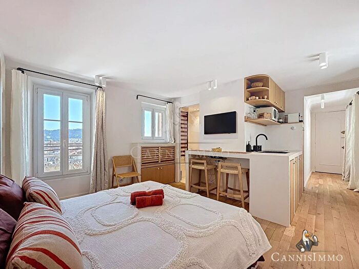 Appartement à vendre - Cannes, Suquet - 1 pièce