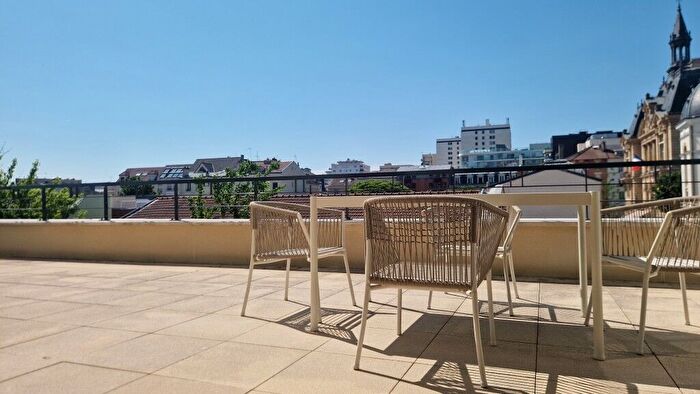 Suresnes, Centre-ville - Appartement 3 pièces à vendre