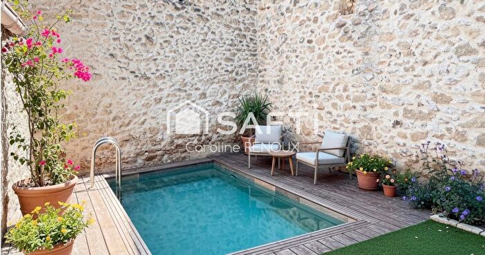 Maison 6 pièces à vendre à Lauris