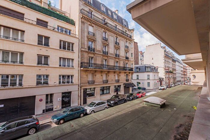 La Plaine des Sablons, Neuilly-sur-Seine : Appartement 1 pièce à louer