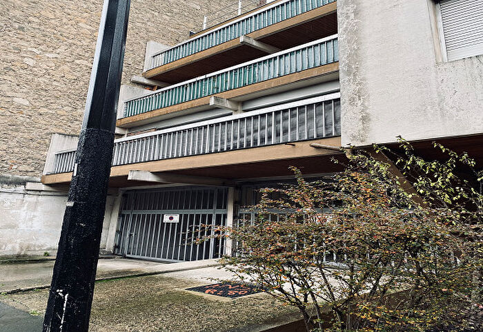 Appartement à vendre - Neuilly-Plaisance - 1 pièce