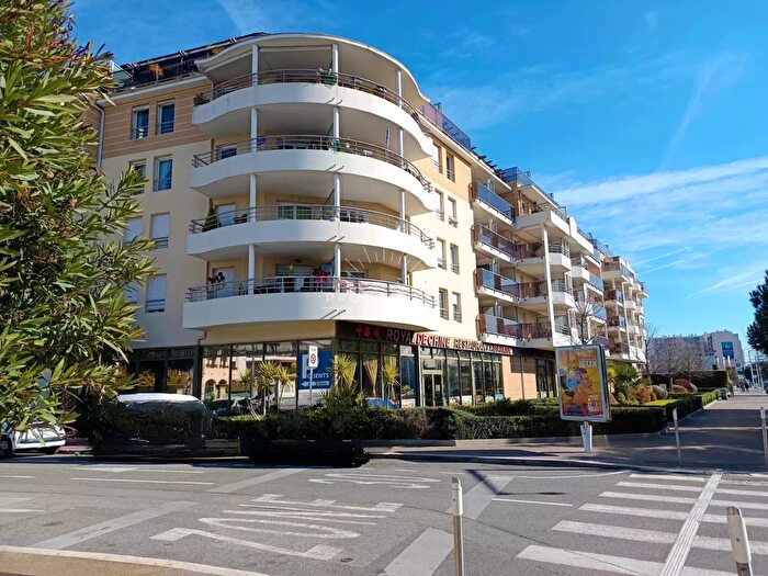Appartement à vendre - Cannes, Bocca Sud - 3 pièces - 2 chambres