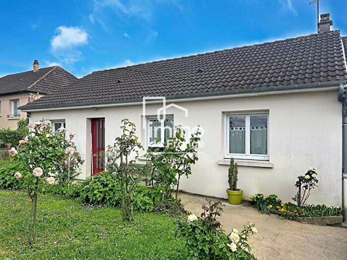 Évron : Maison 4 pièces à vendre
