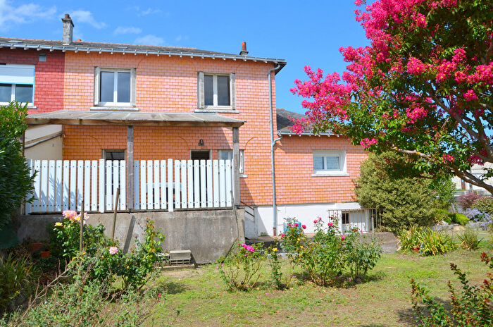 Maison à vendre - Freigné - 7 pièces - 4 chambres