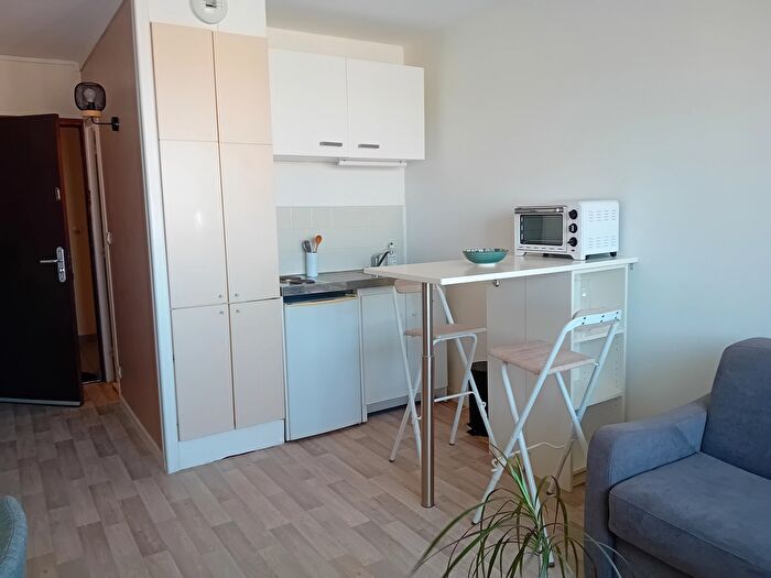 Vanduvre-lès-Nancy, Centre-ville, Vandoeuvre Nations - Appartement 1 pièce à louer