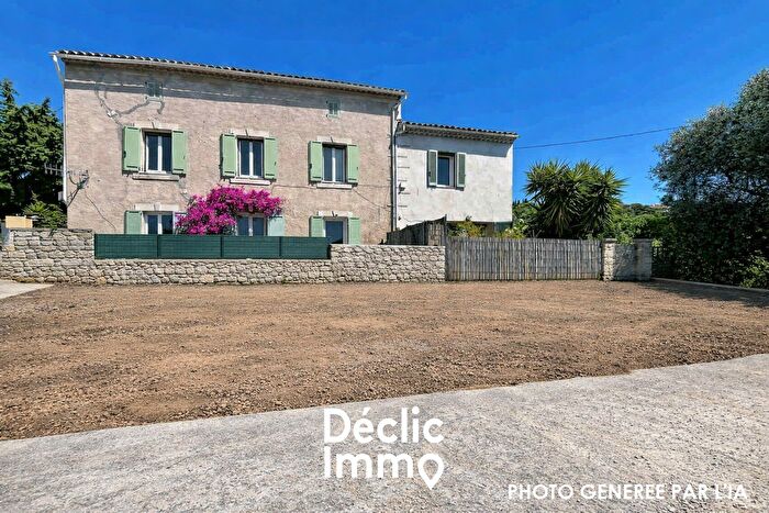 Maison 10 pièces à Châteauneuf-Grasse, à vendre