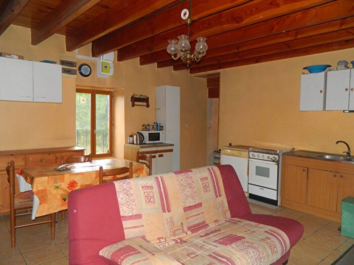 Maison 5 pièces à vendre à Boffres