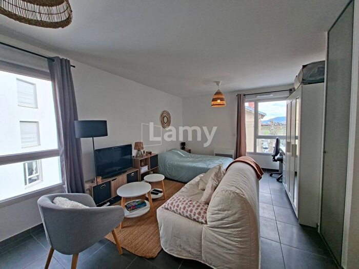 Appartement à louer - République, Clermont-Ferrand - 1 pièce