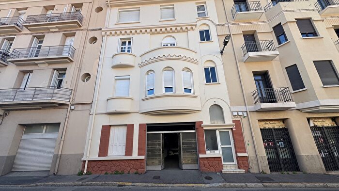 Perpignan, Saint-Matthieu : Appartement 4 pièces à vendre