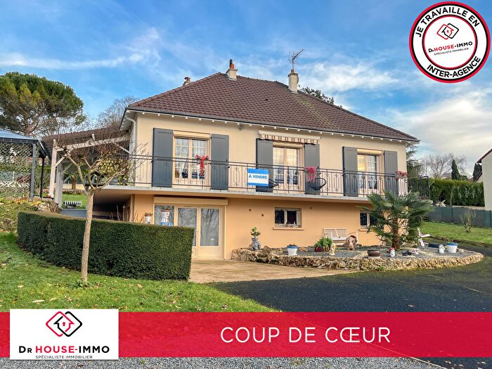 Châtellerault, Est : Maison 7 pièces à vendre