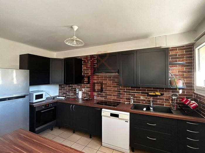Monts Cuchets, Villejuif : Appartement 5 pièces à louer