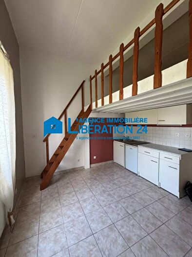 Appartement 1 pièce à Bellevue-Solaure, Saint-Étienne, à louer