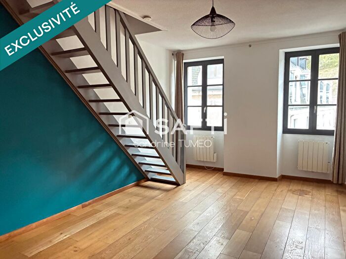 Appartement à vendre - Salins-les-Bains - 3 pièces - 2 chambres