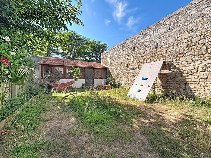 Maison 4 pièces à louer à Rochefort, Faubourg Nord, Stade Philaudrie