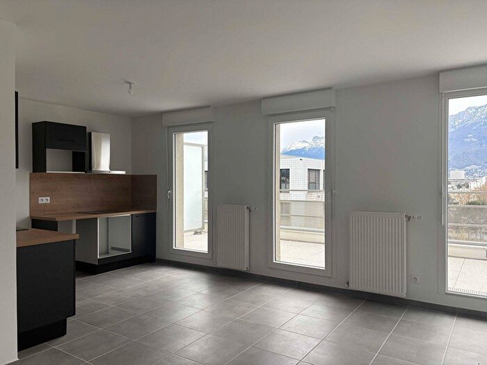 Appartement 4 pièces à louer à Abbaye, Grenoble