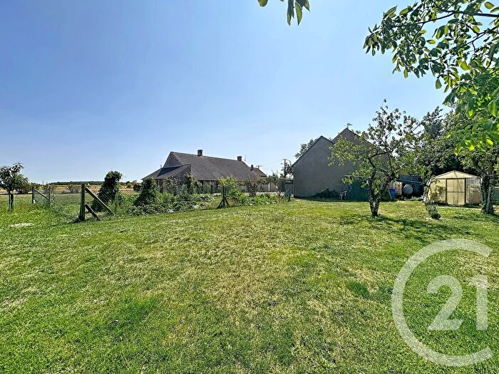 Maison 8 pièces à Marcilly-en-Villette, à vendre