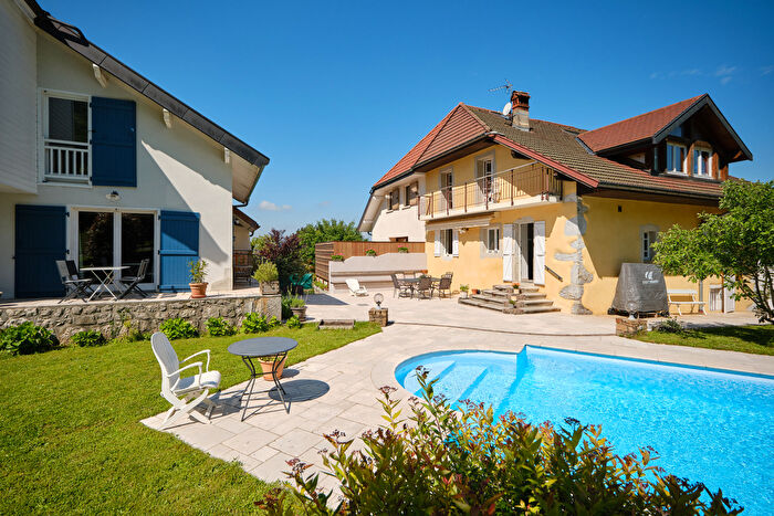 Maison à vendre - Annecy-le-Vieux, Annecy-le-Vieux Est - 6 pièces - 4 chambres