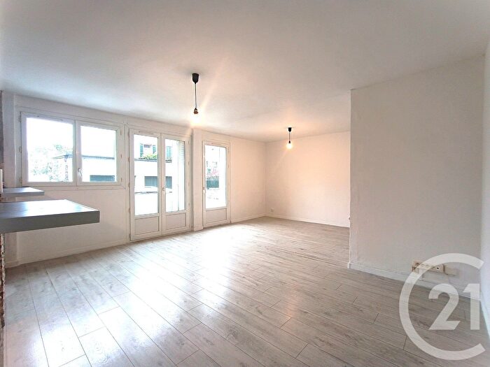 Appartement à vendre - Tarbes, Vugnemale, Martinet - 4 pièces - 2 chambres