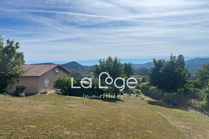 Maison 6 pièces à vendre à Lardier-et-Valença