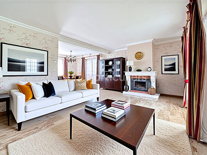 Maison à vendre - Izier - 8 pièces - 5 chambres