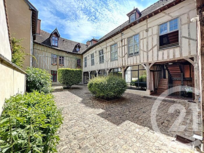 Troyes, Cathédrale - Appartement 1 pièce à vendre