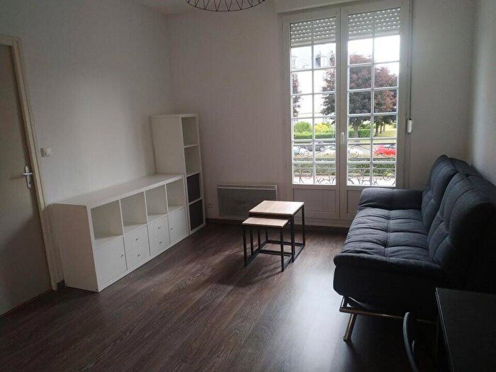 Appartement à louer - Cathédrale, Tours - 2 pièces - 1 chambre