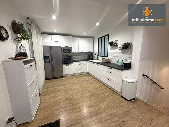 Maison à vendre - Margny-lès-Compiègne - 5 pièces - 3 chambres