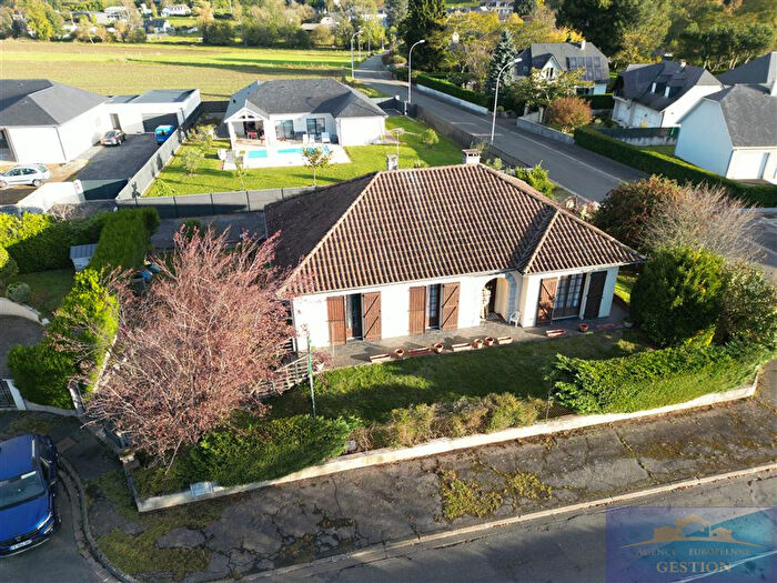 Maison à vendre - Lourdes, Anclades, Pic de Jer - 5 pièces - 3 chambres