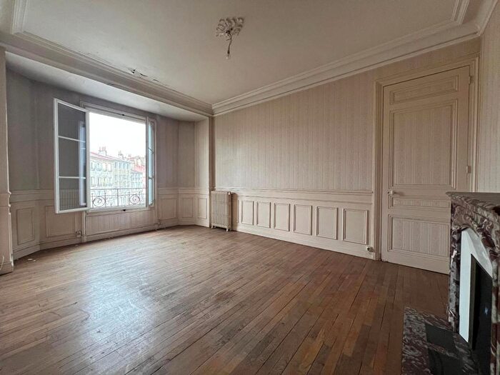 Appartement 2 pièces à Saint-Étienne, Jacquard, Préfecture, à vendre